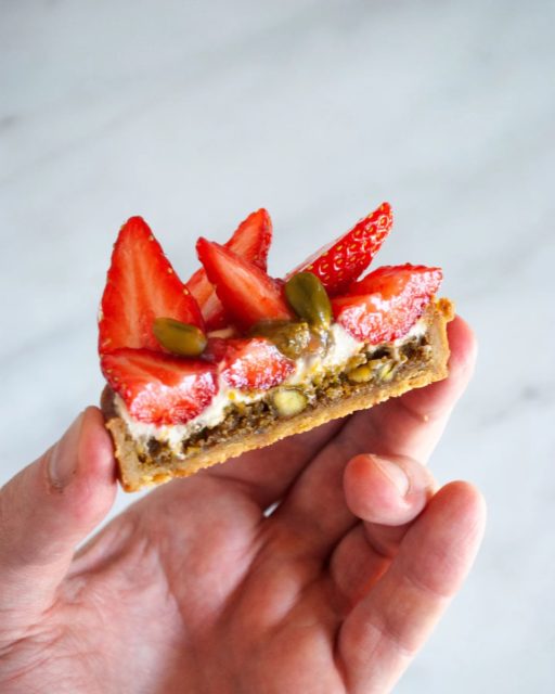 Comment réaliser des choux de forme cylindrique ? - Dérives Sucrées